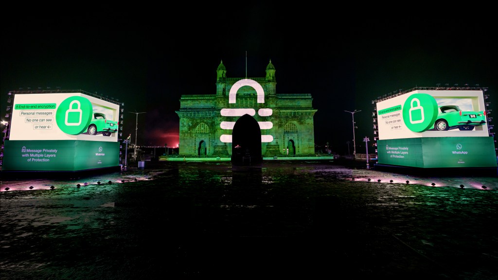 Highlighting WhatsApp's Privacy Features At Mumbai's Iconic Gateway Of ...